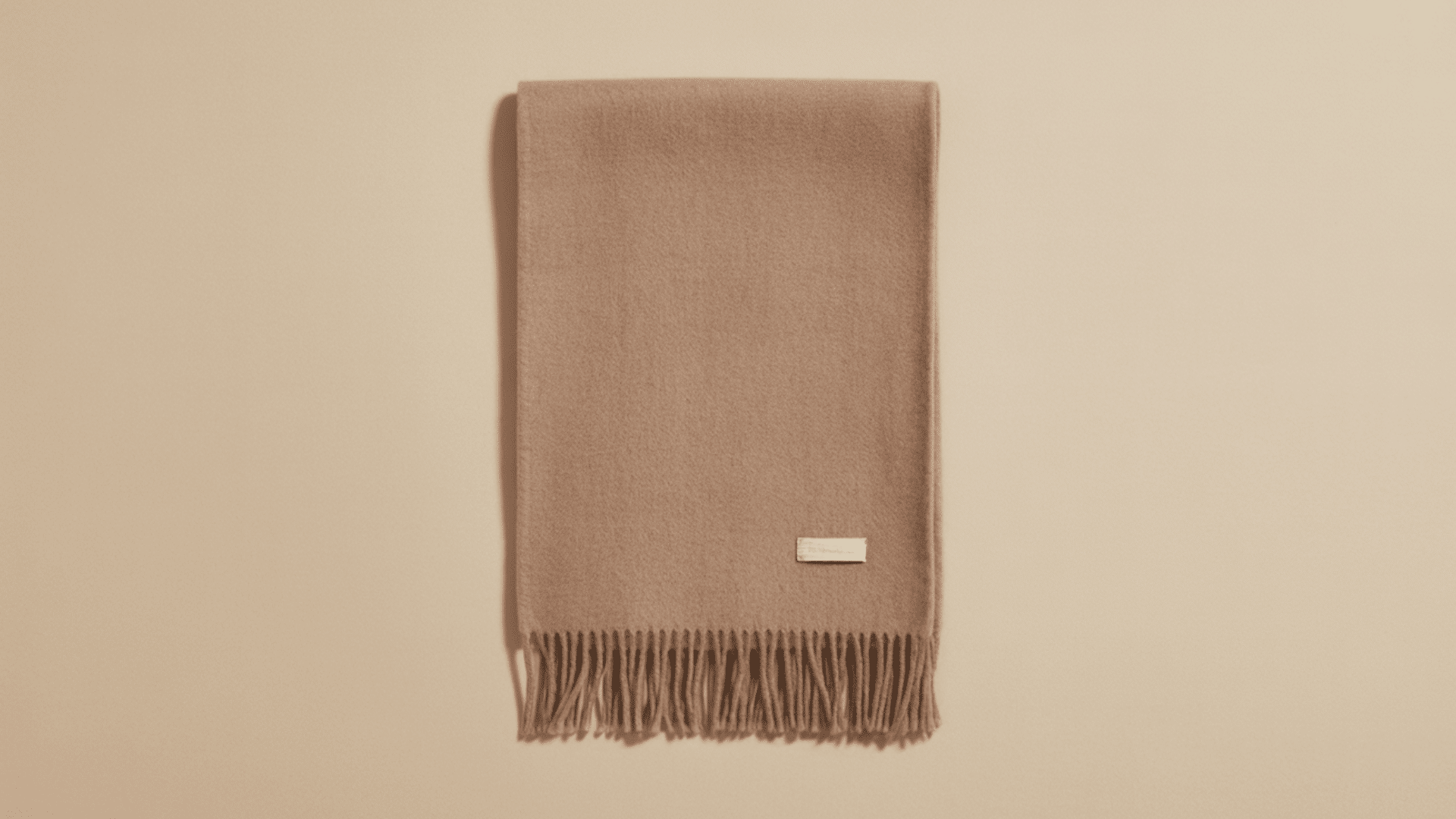 Popular Types of Scarves You Should Have for Every Season - Style Weekender