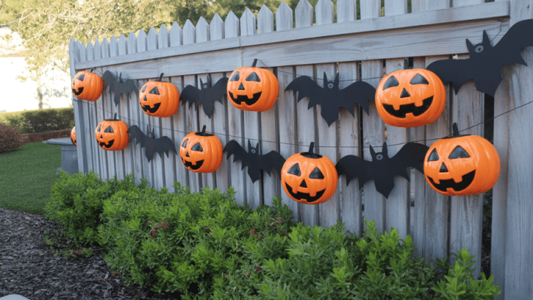 47 Creative Halloween Outdoor Decoration Ideas - Style Weekender